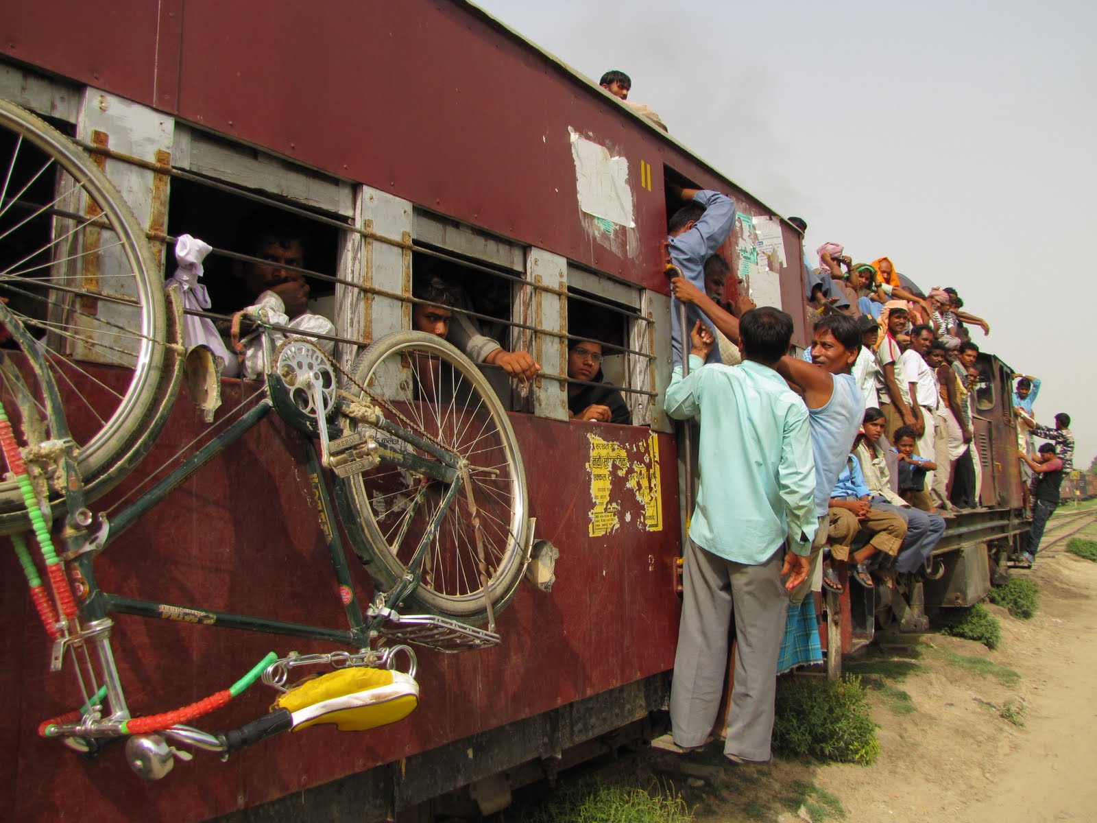 Dan Dispain travels: Nepal Rail, Janakpur.